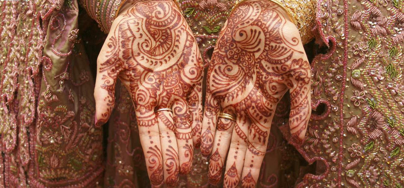 20 Outstanding Bridal Mehendi Designs For Your Wedding Day | Make Up Tips